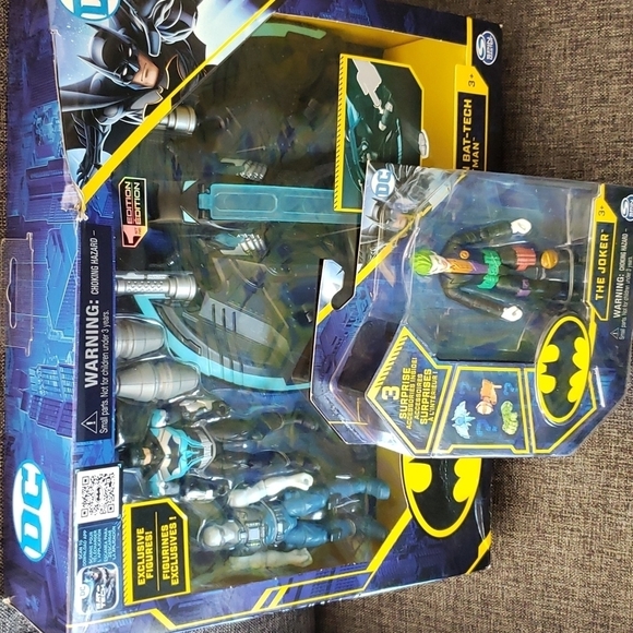 Batman | Toys | Dc Battech Flyer The Joker | Poshmark